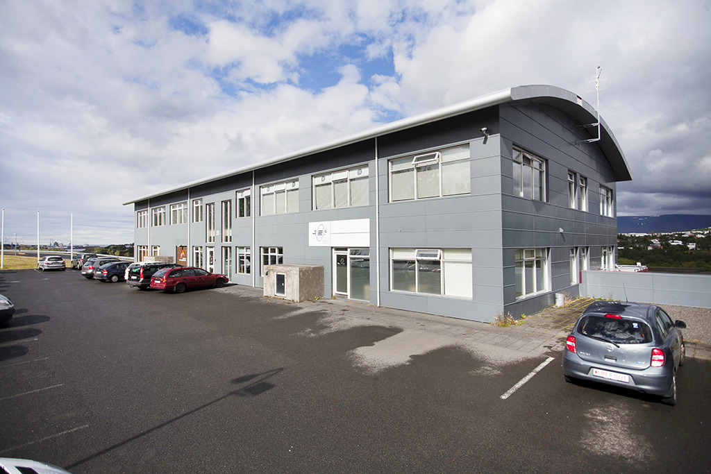 Stórhöfði 33 - Heimar